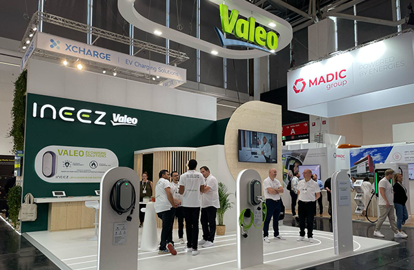 Valeo lance sa gamme Ineez de solutions de recharge pour VE sur Power2Drive | Valeo Service